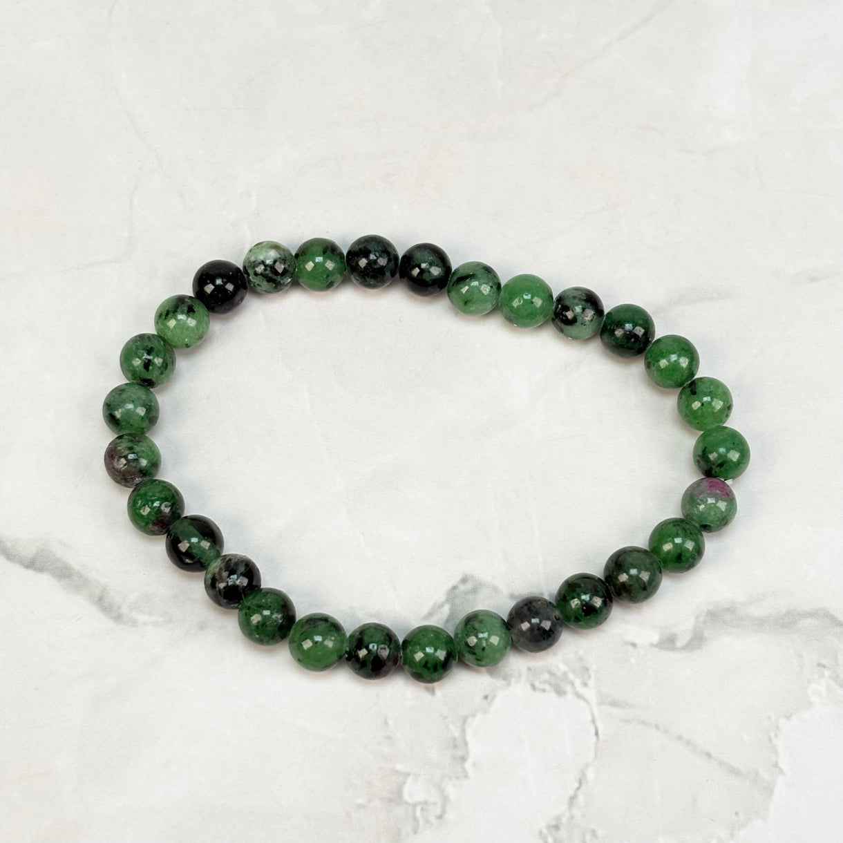 Bracelet Rubis Zoïsite (6mm) | Aeternum, boutique ésotérique
